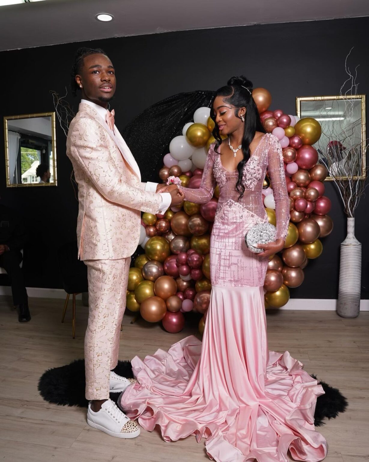 Hitman Holla: Wiki, Age, Height, Weight, Bio, Family, Wife, Girlfriend ...