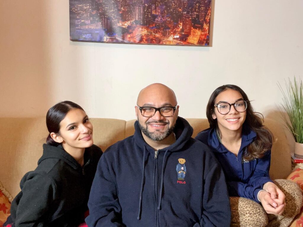 Rich Valdes: Age, Height, Weight, Wiki, Family, Wife, Career, Education ...