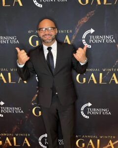 Rich Valdes: Age, Height, Weight, Wiki, Family, Wife, Career, Education ...