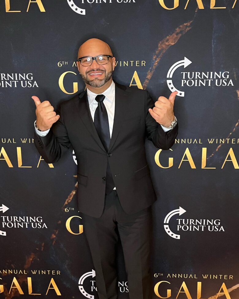 Rich Valdes: Age, Height, Weight, Wiki, Family, Wife, Career, Education ...