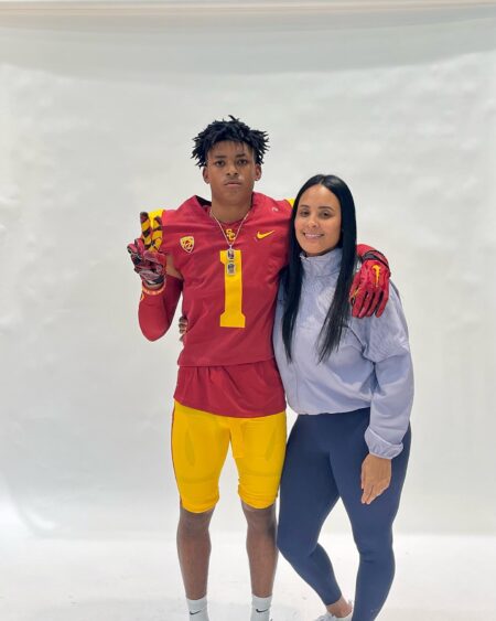 Brandi Davis: Biography, Age, Height, Weight, Wiki, Family, Son, Career ...