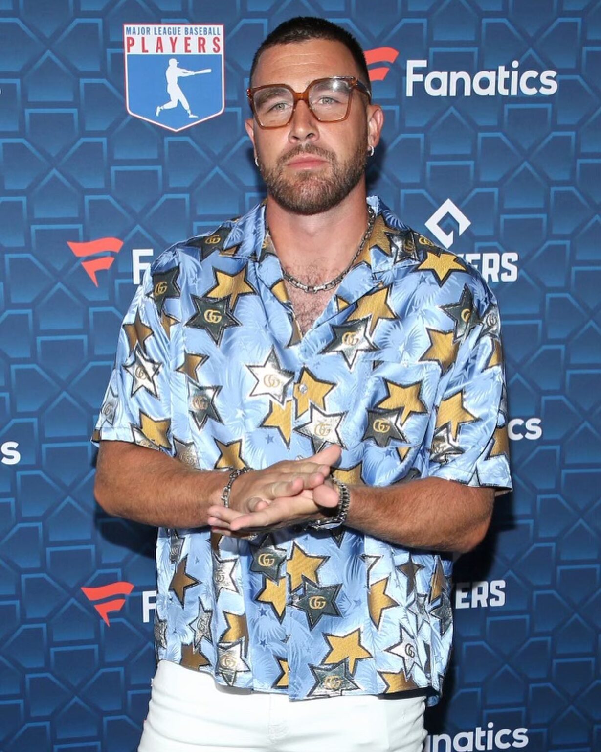 Travis Kelce: Age, Wiki, Bio, Height, Weight, Parents, Wife, Girlfriend ...